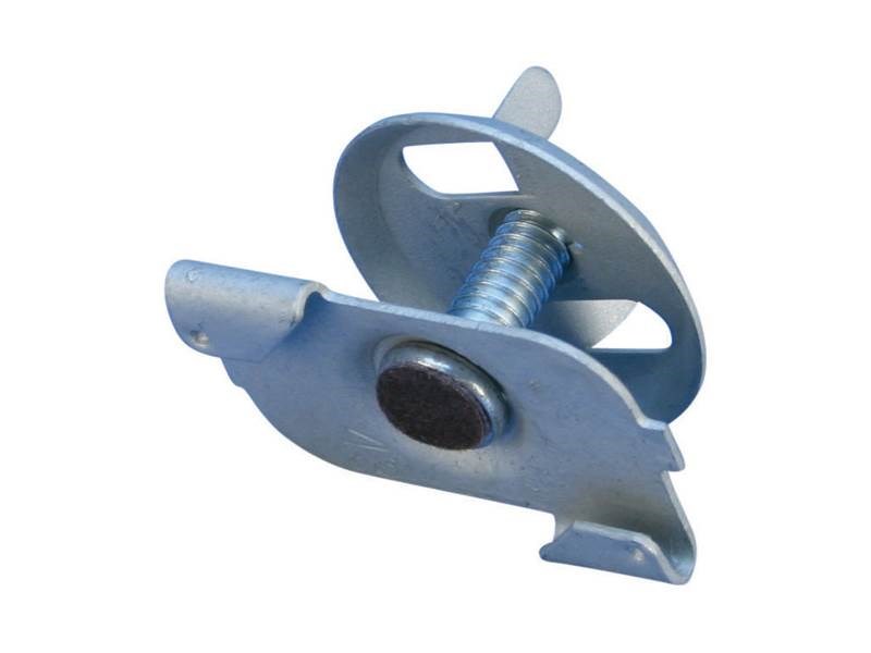 Lock-on twist clip for 15/16 Inch tee 3/4 Inch stud (with felt pad ...