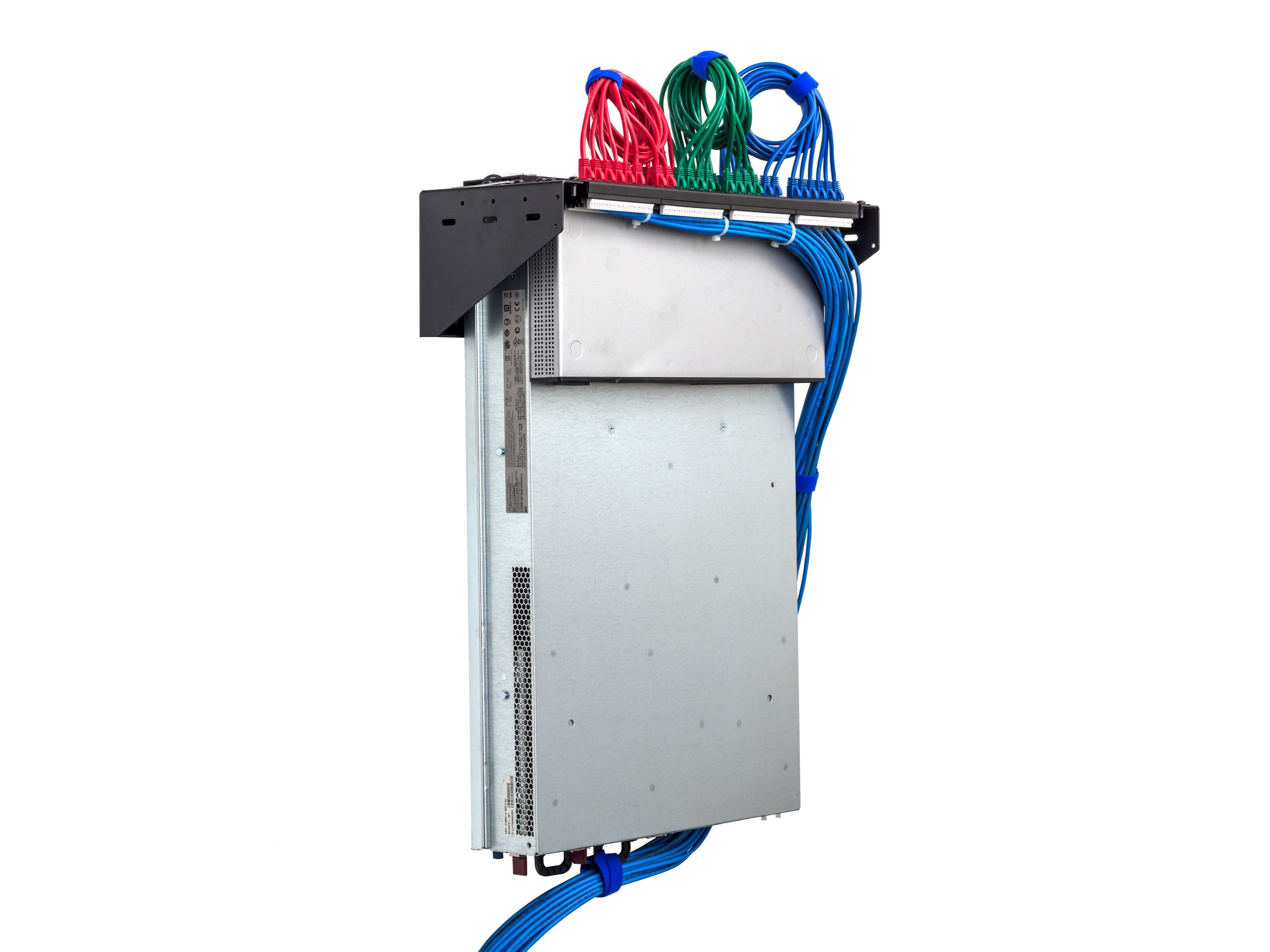 1u Wall Mount Bracket - Vertical - Black | Computer Cable Store